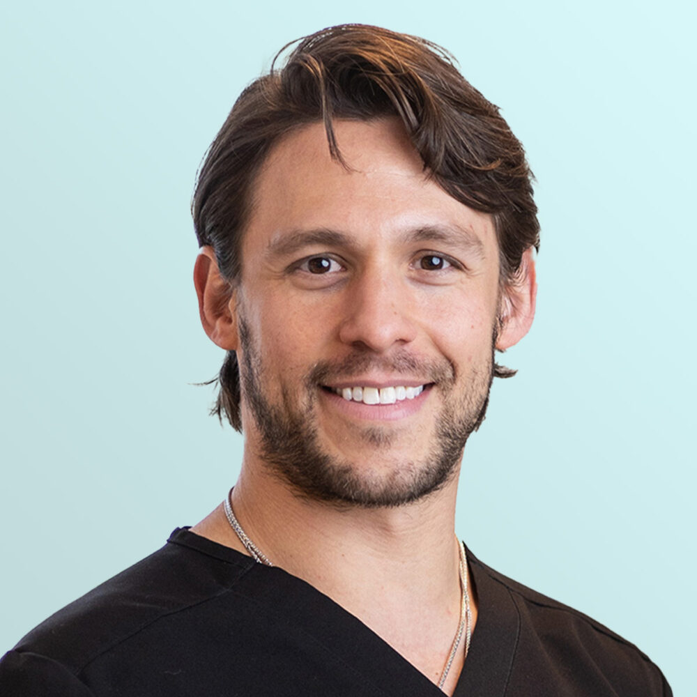Evan Reshef, MD - Arizona Fertility & IVF Doctor | CCRM Fertility Clinic